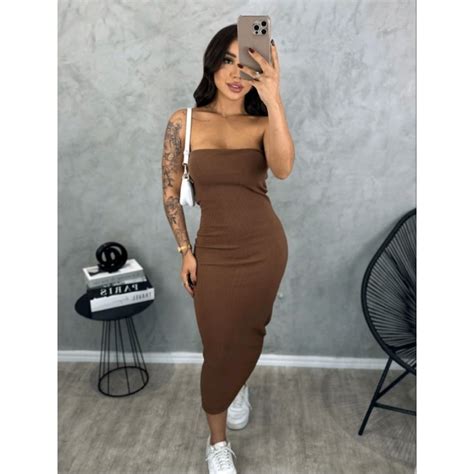 Vestido Midi Tomara Que Caia Tubinho Justo Canelado Anarruga Marron
