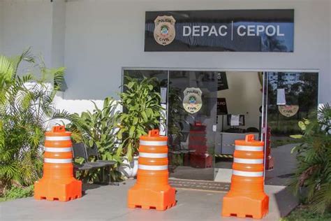 Criança de 3 anos tem fratura exposta após ser torturada por mãe e