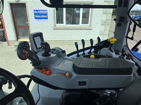 NEW HOLLAND T6 180 H Fulton Tractors