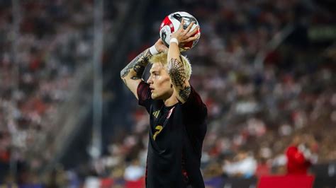 Oliver Sonne emocionado tras su debut oficial con Perú frente a