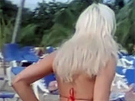 Naked Ingrid Grudke In Pap Se Volvi Loco