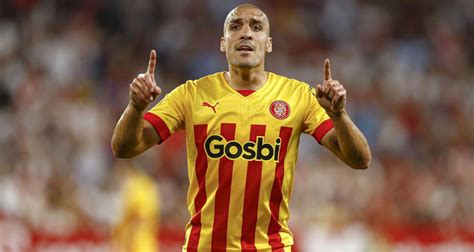 FC Barcelone Mercato accord pour la troisième recrue de lété