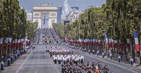 Fête du 14 juillet Paris 2024 feu d artifice défilés horaires