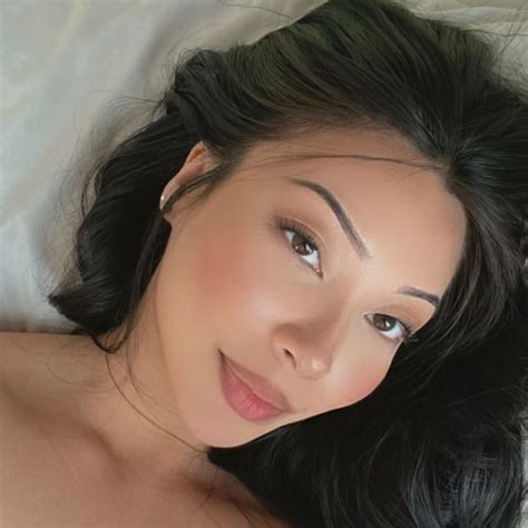 Linds Lindsey Mejia On Threads