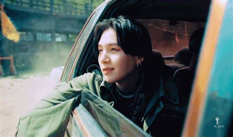 ARMY Suspects That Big Hit Countdown For Agust D Is Not A Real
