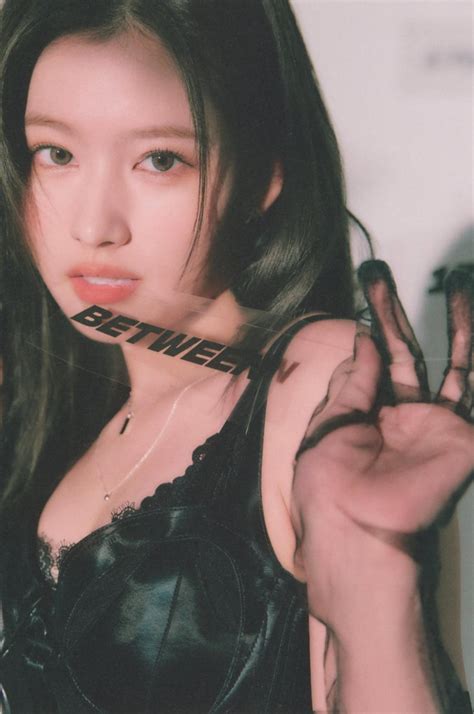 Njmsjmdct On Twitter Scan Twice Th Mini Album Photobook Sana