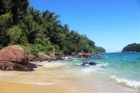 As 7 melhores praias em Ubatuba SP para você conhecer nas próximas