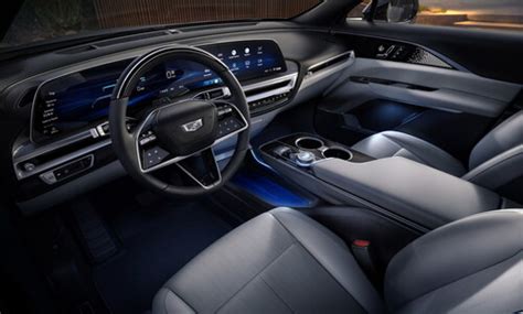 Cadillacs First All Electric Suv To Feature Altia S Dashboard Display