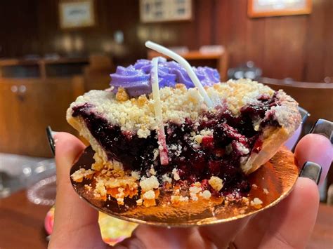 REVIEW The Entire NEW Menu From Roaring Fork At Disneys Wilderness