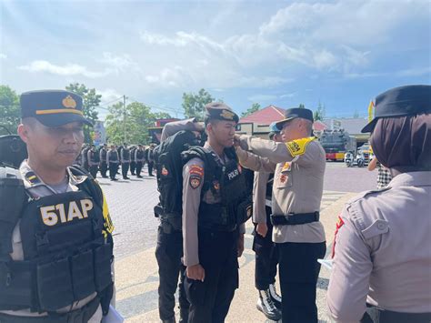 Wakapolda Kalteng Pimpin Apel Pergeseran Pasukan Untuk Pengamanan TPS