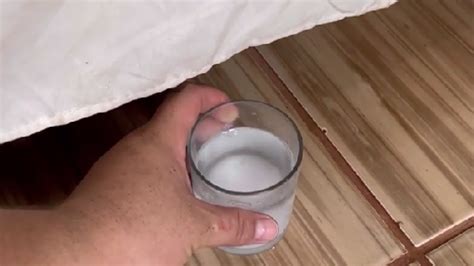 O Segredo Do Copo de Água embaixo da Cama
