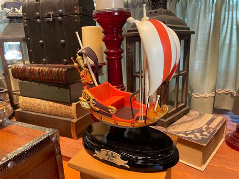 New Peter Pans Flight Ride Vehicle Resin Figure By Kevin Jody Takes
