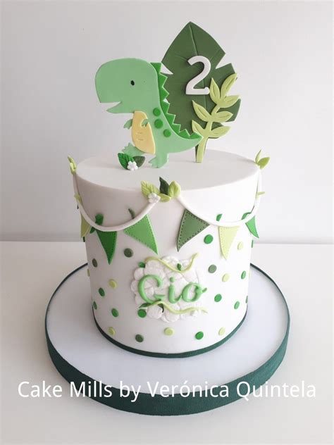 Torta Dino Bebé Baby Dino Cake en 2020 Fiesta de cumpleaños de