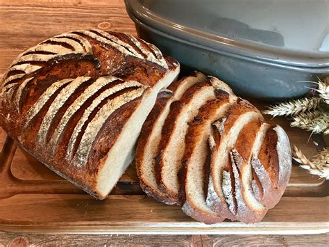 Buttermilchkruste Im Ofenmeister Oder Zaubermeister Von Pampered Chef