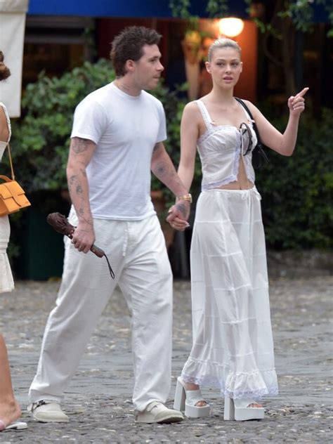 Photo Brooklyn Beckham et sa femme Nicola Peltz font du shopping à