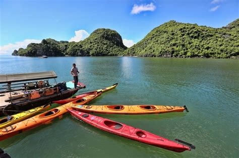 Tour du lịch Cát Bà 3 ngày 2 đêm bằng Tầu Cao Tốc BAMBOO VIETNAM