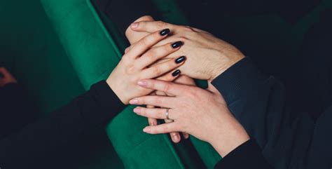 Qué es el poliamor y cómo funcionan estas relaciones Nosotras