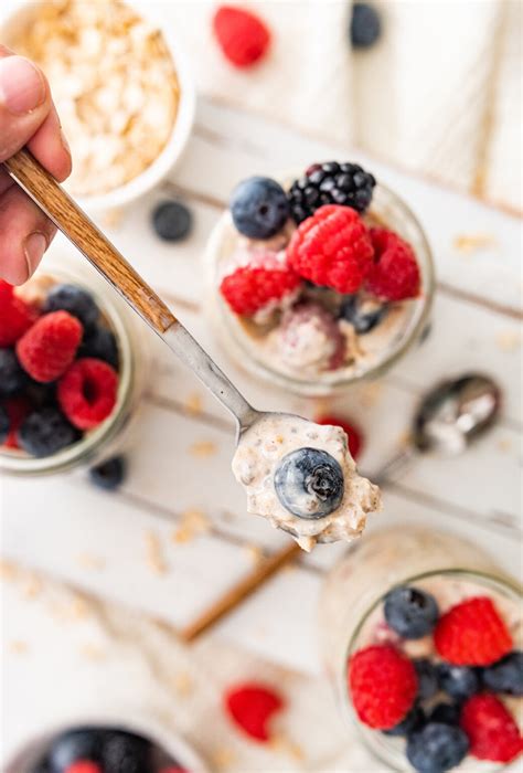 Low Calorie Overnight Oats Eating Bird Food