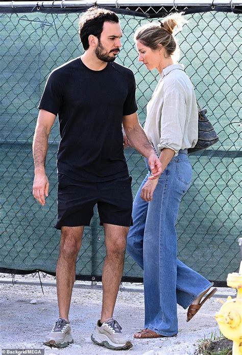Gisele Bündchen está grávida do namorado Joaquim Valente aos 44 anos