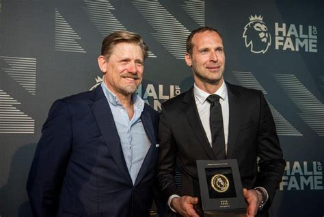 다시 한 번 1쓱을 노리는 두루 on Twitter RT PetrCech Thank you premierleague