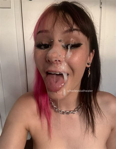 I Love Taking Selfies With Cum On My Face
