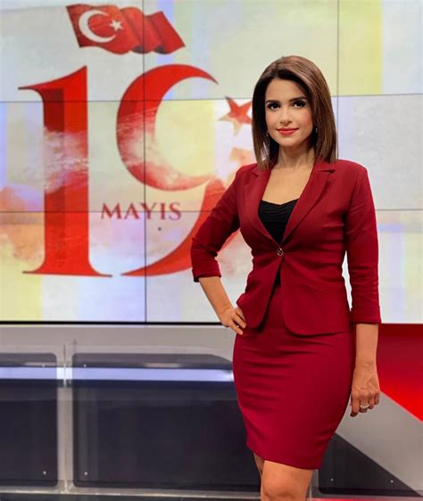 Semiha Şahin Scrolller
