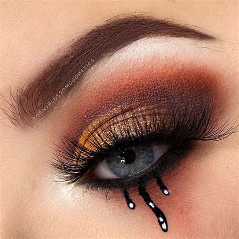 41 Stunning Halloween Eye Makeup Looks Page 3 Of 4 StayGlam