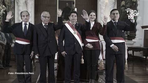 Pedro Castillo Toma Juramento A Tres Nuevos Ministros Pancarta Pe