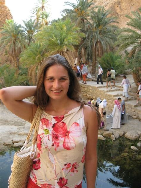 Candid Downblouse Bra Nipple Slip Bobs And Vagene Free Download Nude Photo Gallery