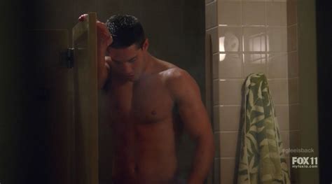 Dean Geyer Nude Telegraph