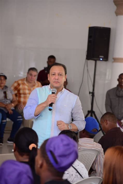Abel lamenta renuncia de Francisco Javier García
