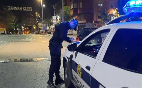 La Policía Local de Elda detiene a un individuo pillado in fraganti
