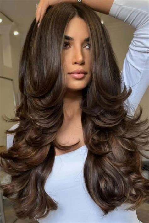 10 Cortes De Pelo Mariposa Para Media Melena Que Estilizan Y Dan