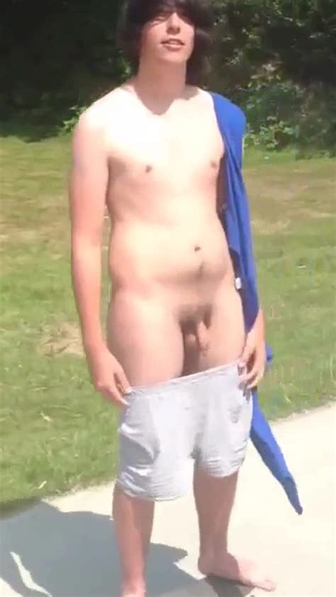 Extra Foreign Tv Nudity Video 169