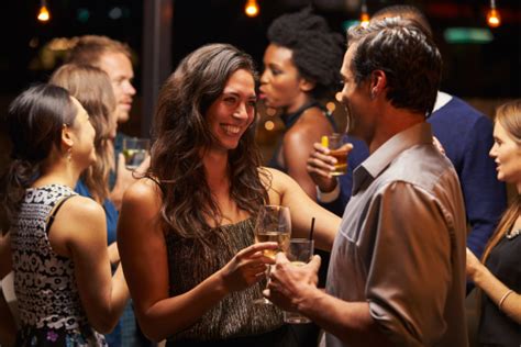 Swingers Party Essentials Understanding What To Expect Finding Swinger Parties And Essential