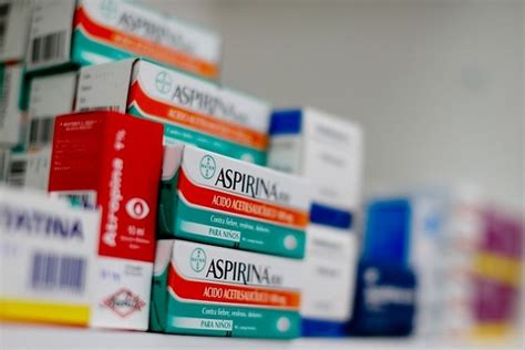 Los efectos adversos de los medicamentos más vendidos en Chile