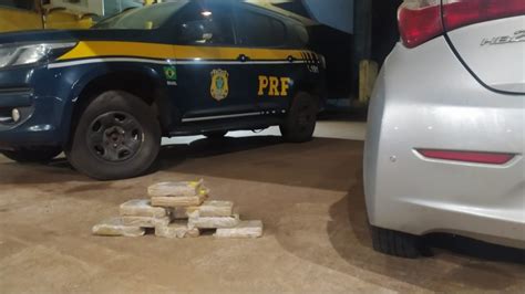 PRF apreende 9 6 Kg de cocaína em Água Clara MS Polícia Rodoviária