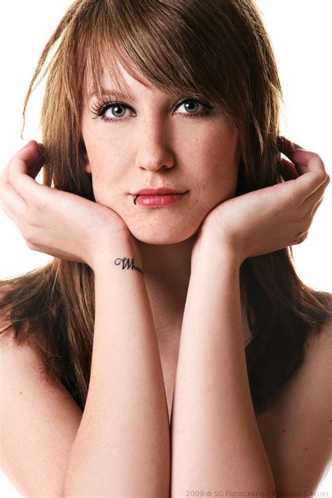 Victoria Brown Coolchicangelgirls Ocs Wiki Fandom