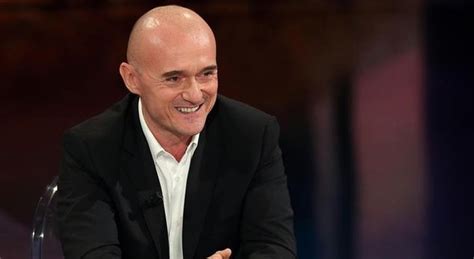 Grande Fratello Vip Alfonso Signorini sfrattato ecco dove andrà in