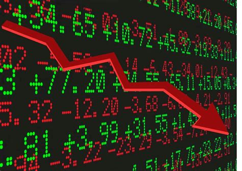 Ibovespa abre em queda de olho em Haddad e Campos Neto dólar sobe BP