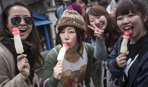 Kanamara Matsuri Japan Penis Festival Travel Begins At