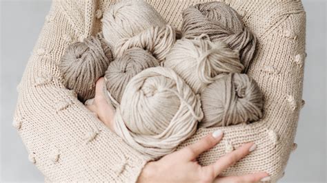 Tipos de Hilos y Lanas para hacer crochet Guía para principiantes