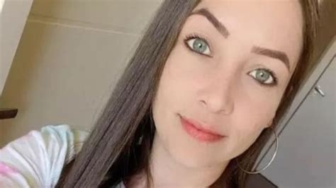 Mulher é morta pelo ex companheiro de maneira terrível na frente dos filhos