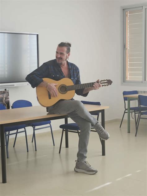 NOS VISITA NOLASCO POR EL DÍA DEL FLAMENCO CEIP Alcalde León Ríos El