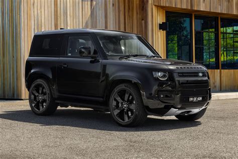 ROAD TEST 2023 Land Rover Defender 90 V8 Review Torquecafe
