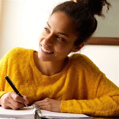 Las Mejores Frases Sobre La Felicidad De La Psiquiatra Marian Rojas