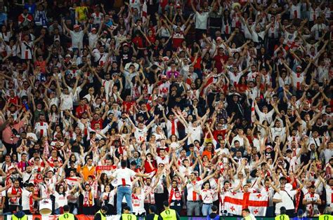 Eurocopa y Copa América 2024 Dónde ver partidos de hoy lunes 1 de julio