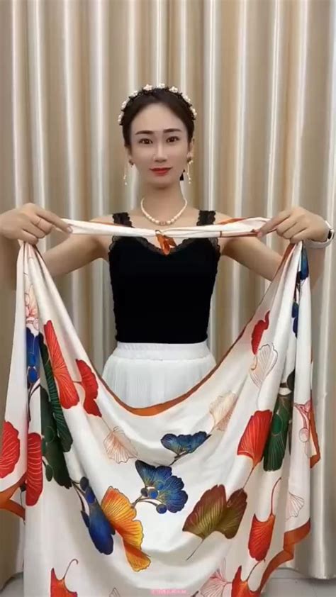 Prefect Stylish Silk Scarf Tie Methods How To Wear A Scarf P116623