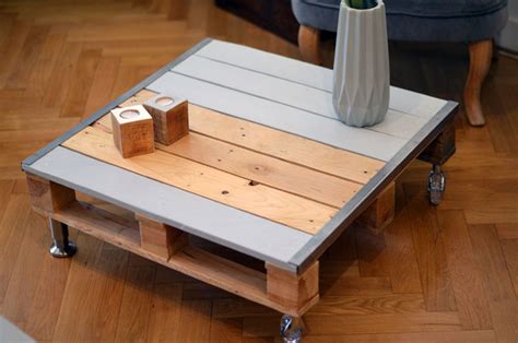 Table Basse Palette Et Acier Fonctionnelle Tables Basse En Palettes
