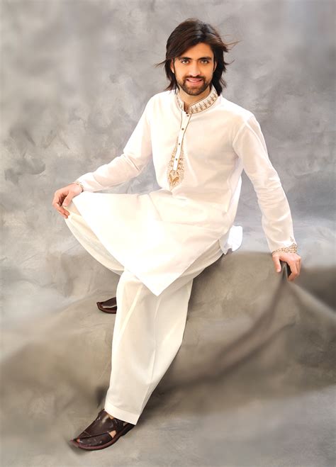 Latest Salwar Kameez Designs For Men